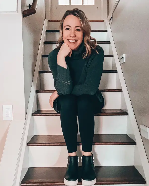 Liz, from Lizzy Designs Blog: I have a passion for adding beauty to spaces