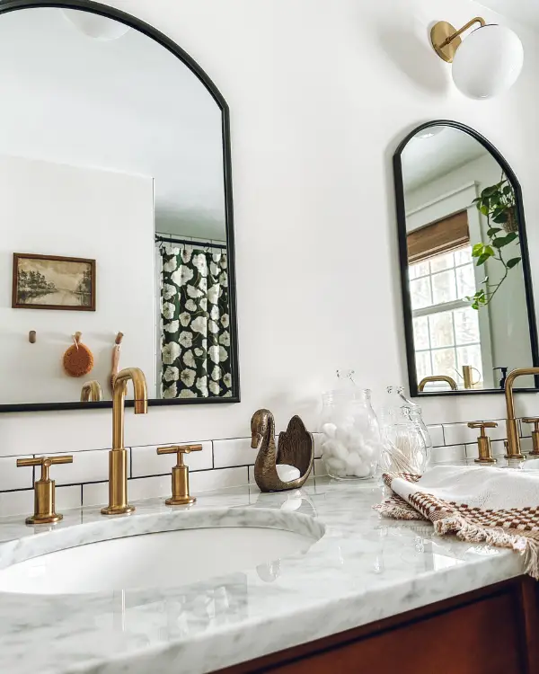 Target Find: 5 Ways to Use the Target Swan in the Bathroom