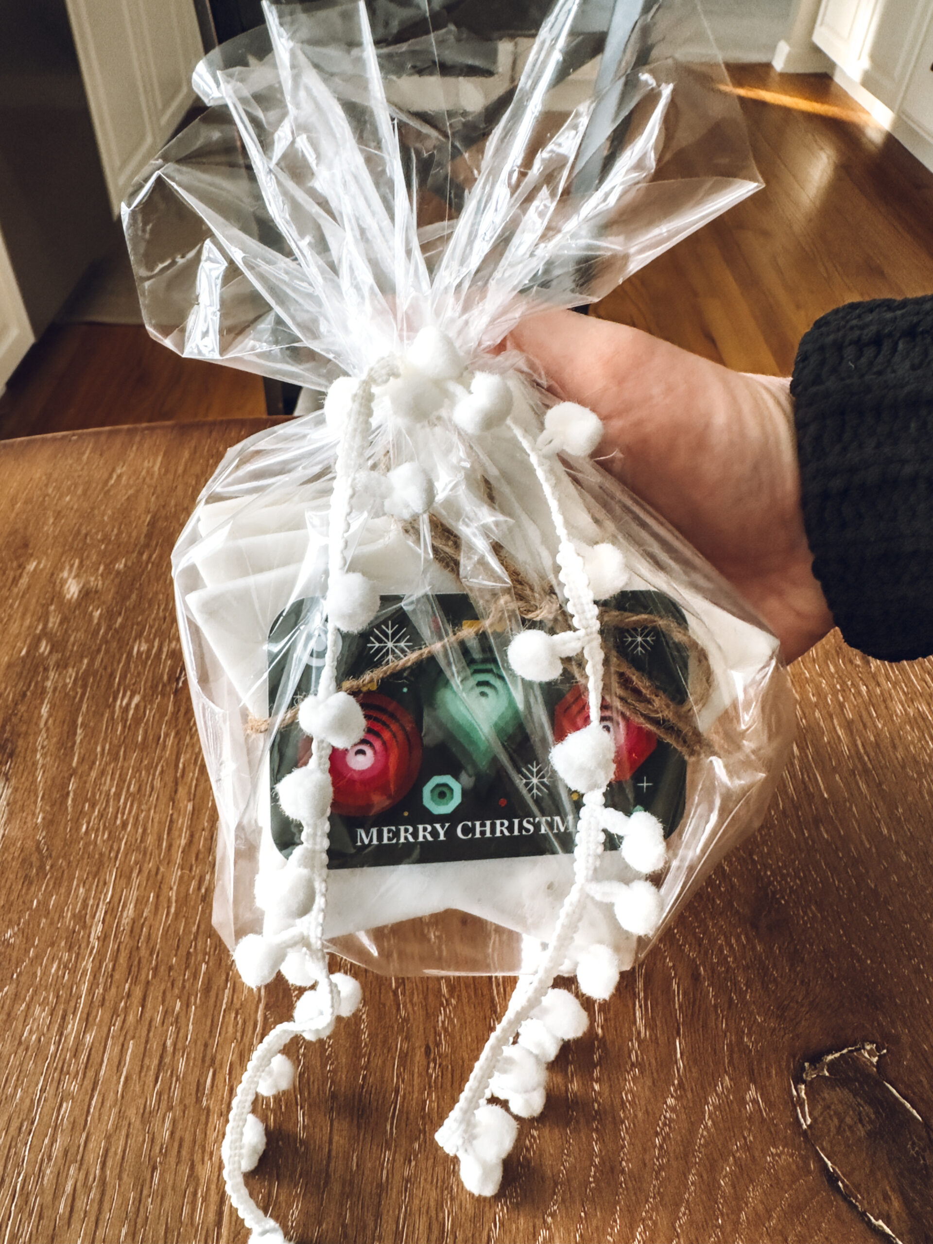 9 Ways to Give a Gift Card for Christmas
