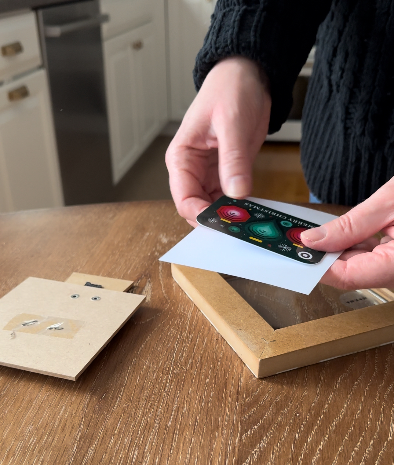 9 Ways to Give a Gift Card for Christmas