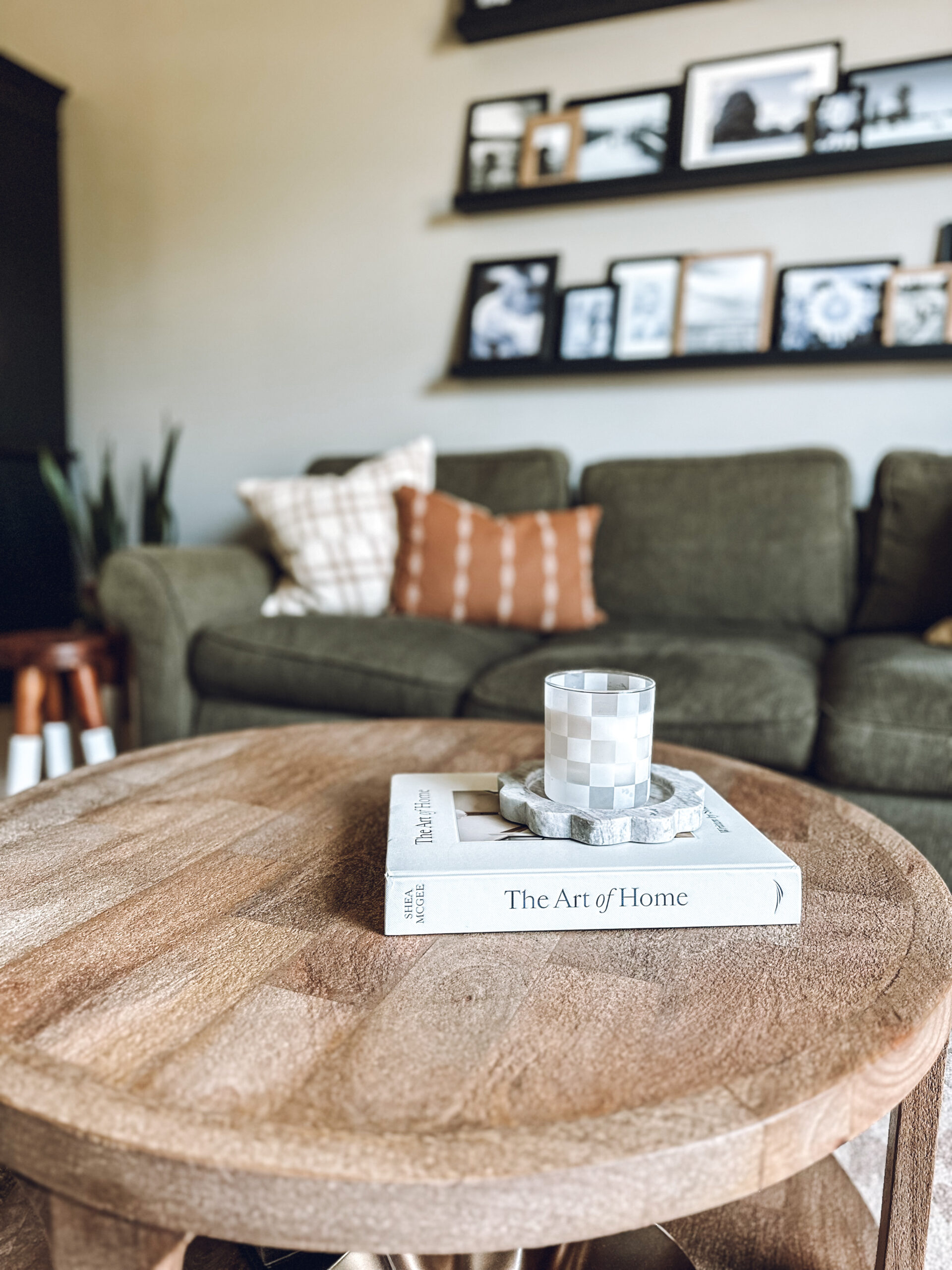 10 Unique Ways to Use a Small Round Marble Tray