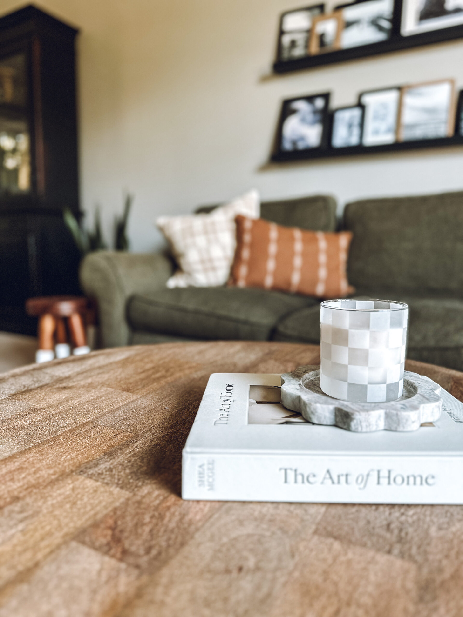 10 Unique Ways to Use a Small Round Marble Tray